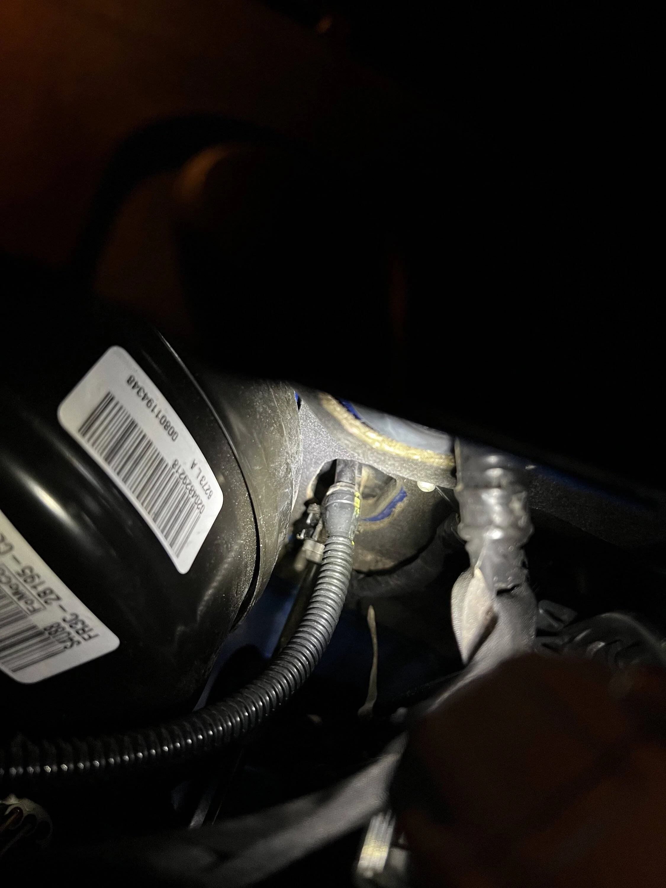 how do you install this retaining clip on the clutch fluid line? | 2015 ...