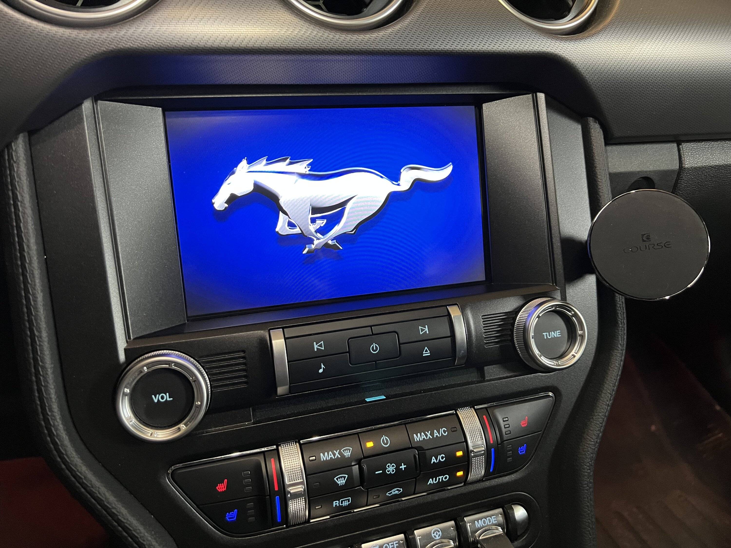Installed the Course Motorsports Phone Mount today | 2015+ S550 Mustang ...