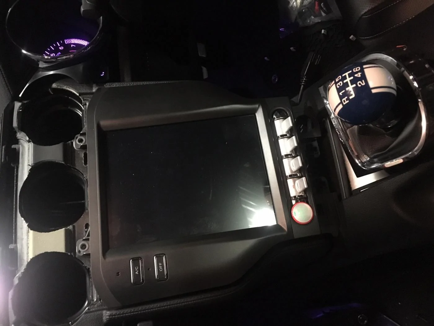 Installing Tesla style 10.4 inch vertical screen | 2015+ S550 Mustang ...